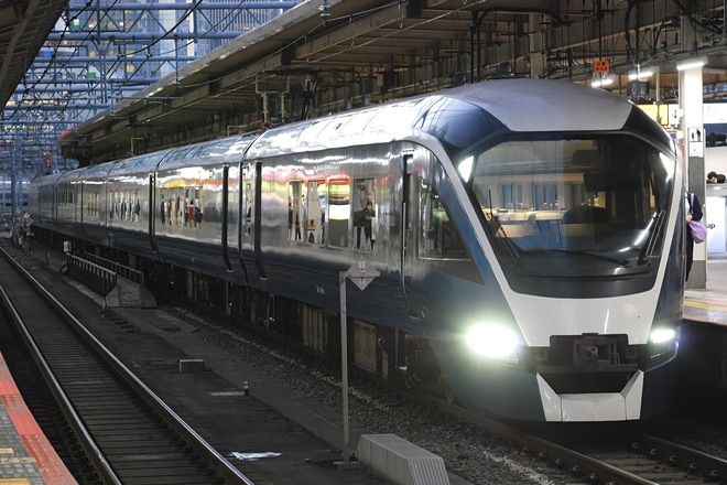 大宮総合車両センター東大宮センター e261系 RS1編成 の写真 |鉄道写真投稿サイトTrain-Directory