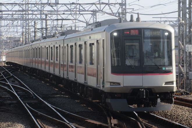 長津田検車区 5000系 5110F の写真 |鉄道写真投稿サイトTrain-Directory
