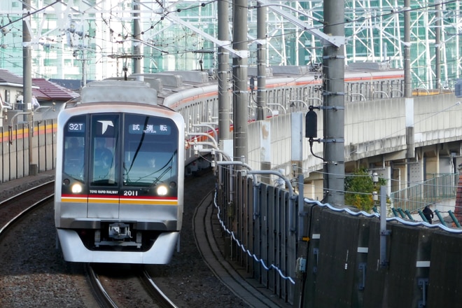 八千代緑が丘車両基地 2000系 2111F の写真 |鉄道写真投稿サイトTrain-Directory