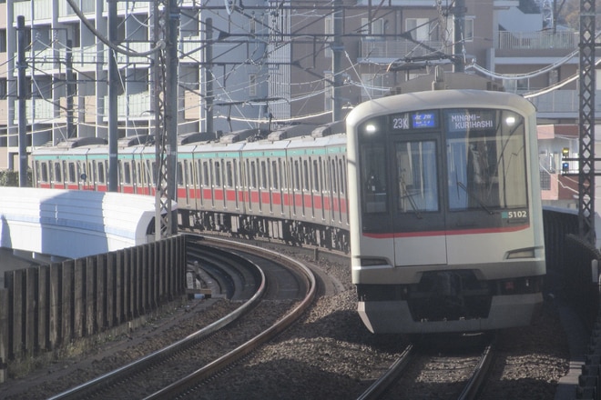 長津田検車区 5000系 5102F の写真 |鉄道写真投稿サイトTrain-Directory