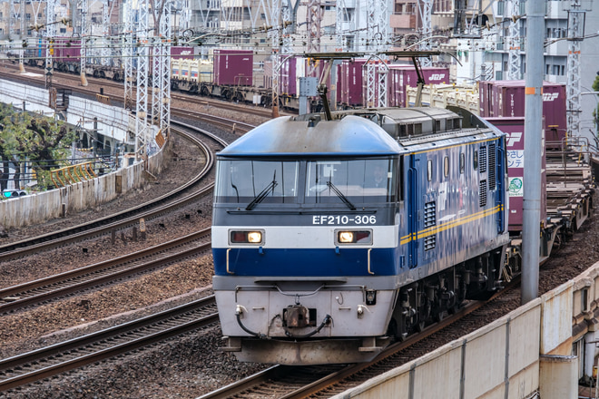 吹田機関区 EF210 306 の写真 |鉄道写真投稿サイトTrain-Directory