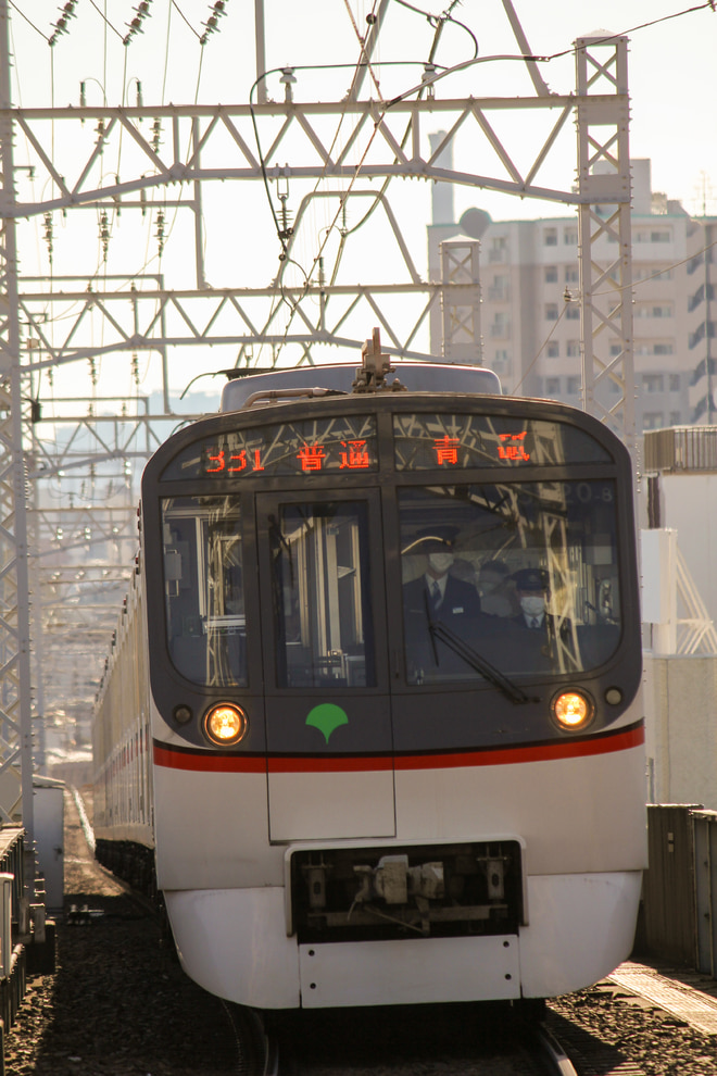 馬込検車場 5300形 5320f の写真 |鉄道写真投稿サイトTrain-Directory