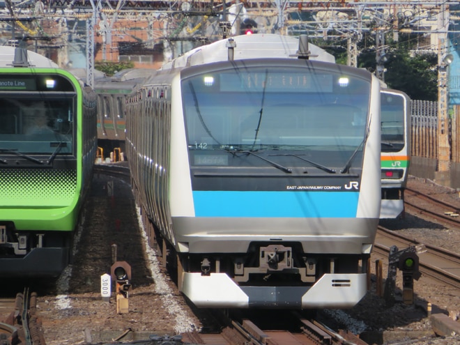 さいたま車両センター E233系 サイ142編成 の写真 |鉄道写真投稿サイトTrain-Directory