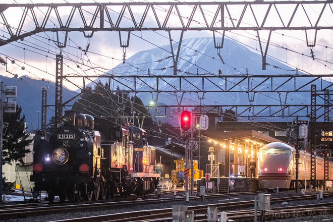 下今市機関区 C11 325 の写真 |鉄道写真投稿サイトTrain-Directory