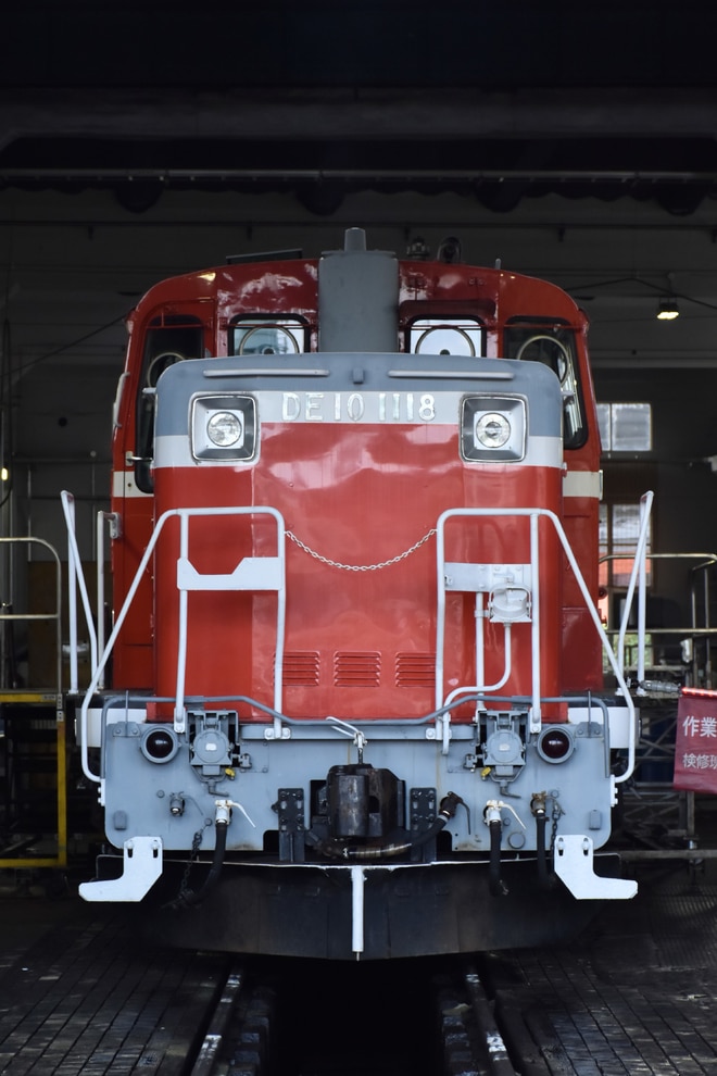 梅小路運転区 DE10 DE10-1118 の写真 |鉄道写真投稿サイトTrain-Directory