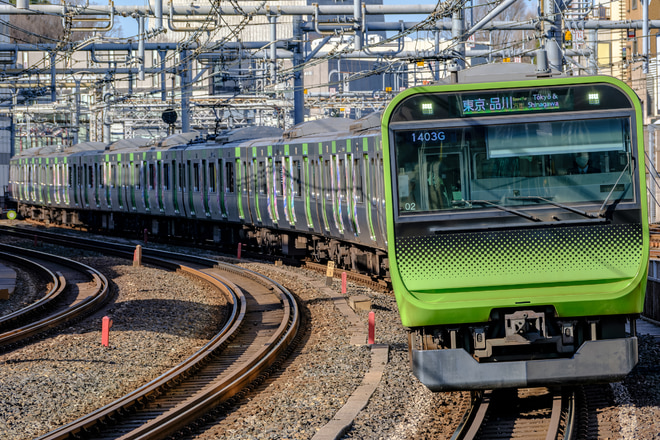 東京総合車両センター本区 E235系 トウ02編成 の写真 |鉄道写真投稿サイトTrain-Directory