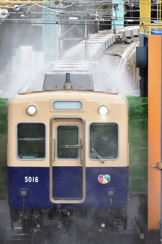 尼崎車庫 5001形 5013F の写真 |鉄道写真投稿サイトTrain-Directory