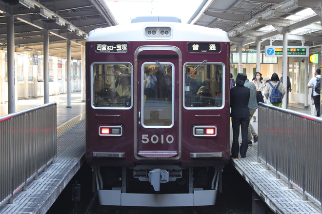 西宮車庫 5000系 5010F の写真 |鉄道写真投稿サイトTrain-Directory