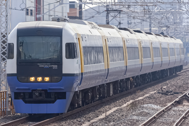 255系 マリBe-05編成 の写真 |鉄道写真投稿サイトTrain-Directory