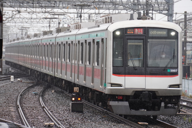 長津田検車区 5000系 5107F の写真 |鉄道写真投稿サイトTrain-Directory