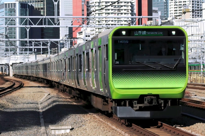 E235系 トウ28 の写真 |鉄道写真投稿サイトTrain-Directory