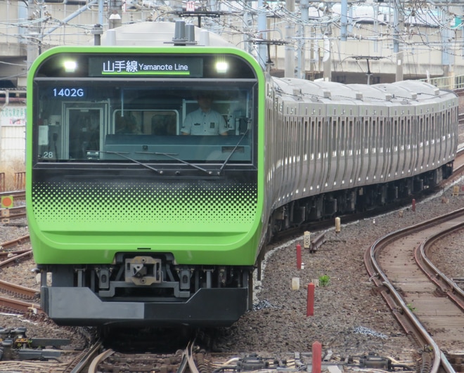 東京総合車両センター本区 E235系 トウ28編成 の写真 |鉄道写真投稿サイトTrain-Directory