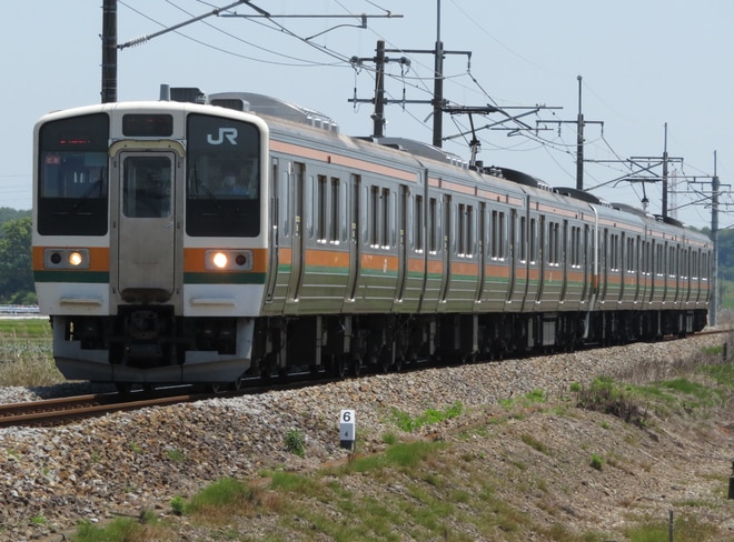 高崎車両センター 211系 タカC8編成 の写真 |鉄道写真投稿サイトTrain-Directory