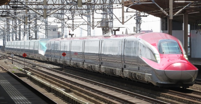 秋田新幹線車両センター E6系 Z1編成 の写真 |鉄道写真投稿サイトTrain-Directory