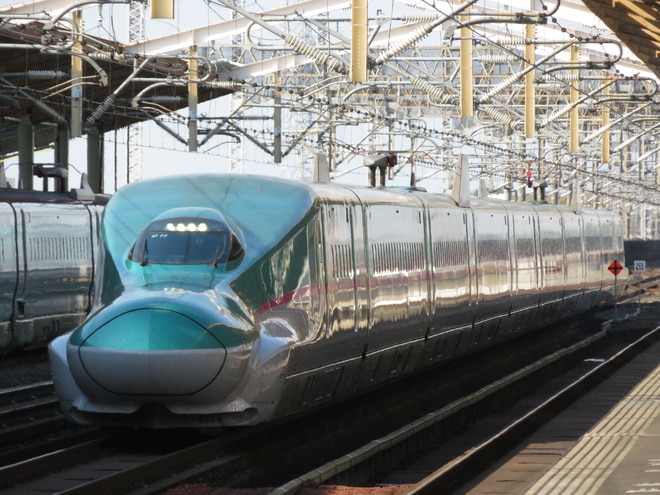 新幹線総合車両センター E5系 U11編成 の写真 |鉄道写真投稿サイトTrain-Directory