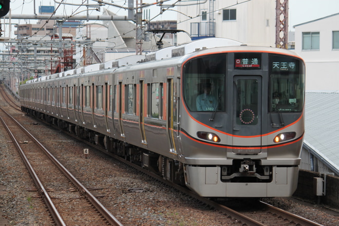 吹田総合車両所森ノ宮支所 323系 LS02編成 の写真 |鉄道写真投稿サイトTrain-Directory