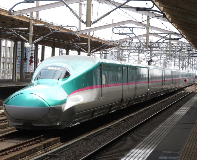 新幹線車両センター E5系 U25編成 の写真 |鉄道写真投稿サイトTrain-Directory