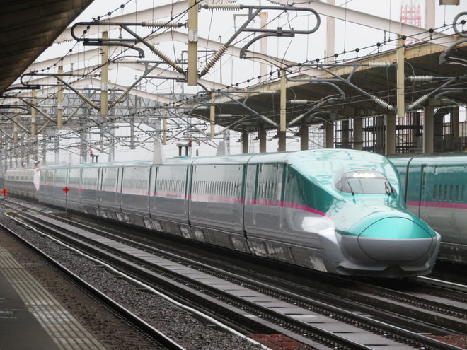 新幹線総合車両センター E5系 U22編成 の写真 |鉄道写真投稿サイトTrain-Directory