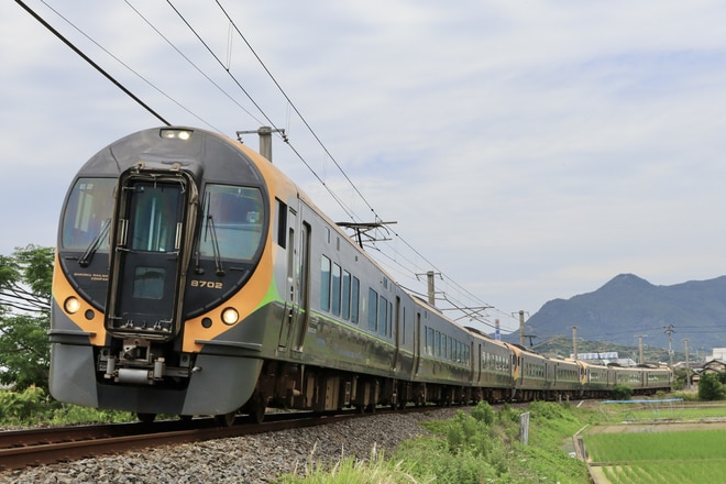 松山運転所 8700系 E2編成 の写真 |鉄道写真投稿サイトTrain-Directory