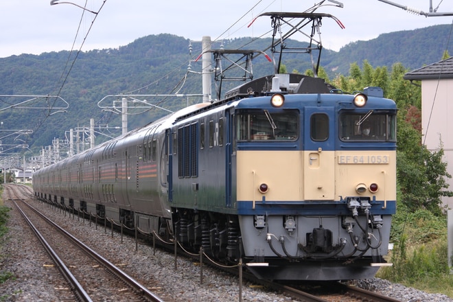 長岡車両センター EF64 1053 の写真 |鉄道写真投稿サイトTrain-Directory
