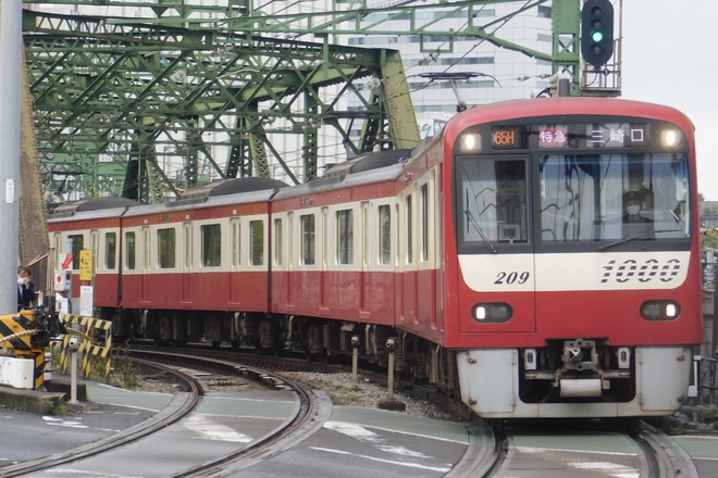 金沢検車区 1000形 1209F の写真 |鉄道写真投稿サイトTrain-Directory