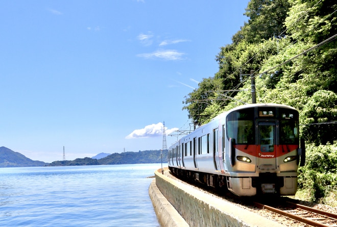 下関総合車両所 227系 の写真 |鉄道写真投稿サイトTrain-Directory