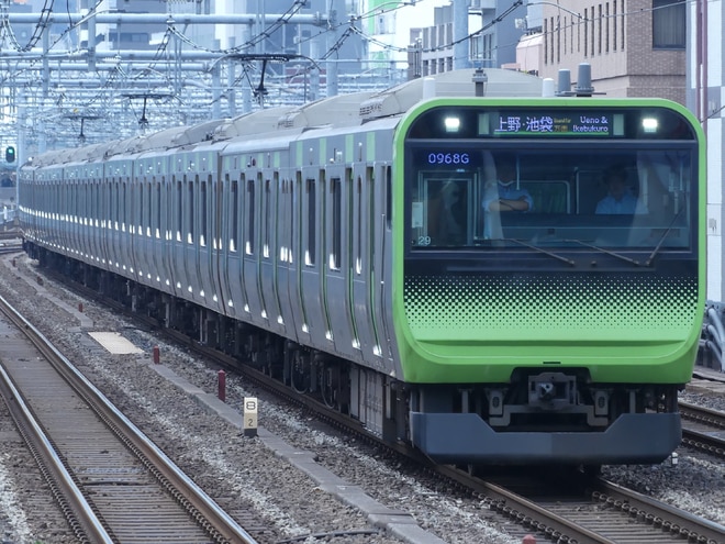 東京総合車両センター本区 E235系 トウ29編成 の写真 |鉄道写真投稿サイトTrain-Directory