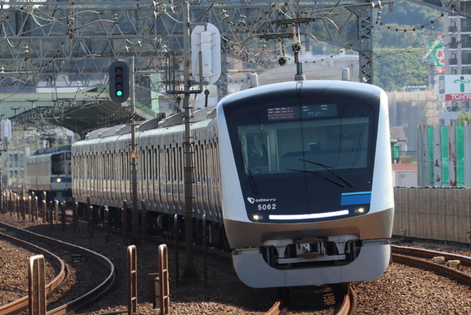 喜多見検車区 5000形 5062F の写真 |鉄道写真投稿サイトTrain-Directory