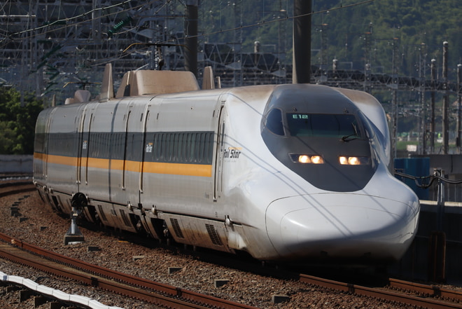 博多総合車両所本所 700系 E12編成 の写真 |鉄道写真投稿サイトTrain-Directory