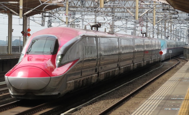 秋田新幹線車両センター E6系 Z6編成 の写真 |鉄道写真投稿サイトTrain-Directory