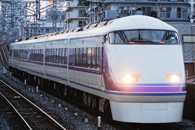 100系 105F の写真 |鉄道写真投稿サイトTrain-Directory