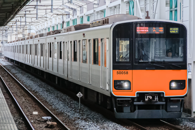 50050系 51058F の写真 |鉄道写真投稿サイトTrain-Directory