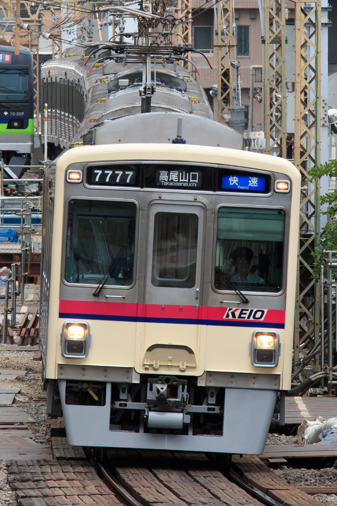 7000系 7727f の写真 |鉄道写真投稿サイトTrain-Directory