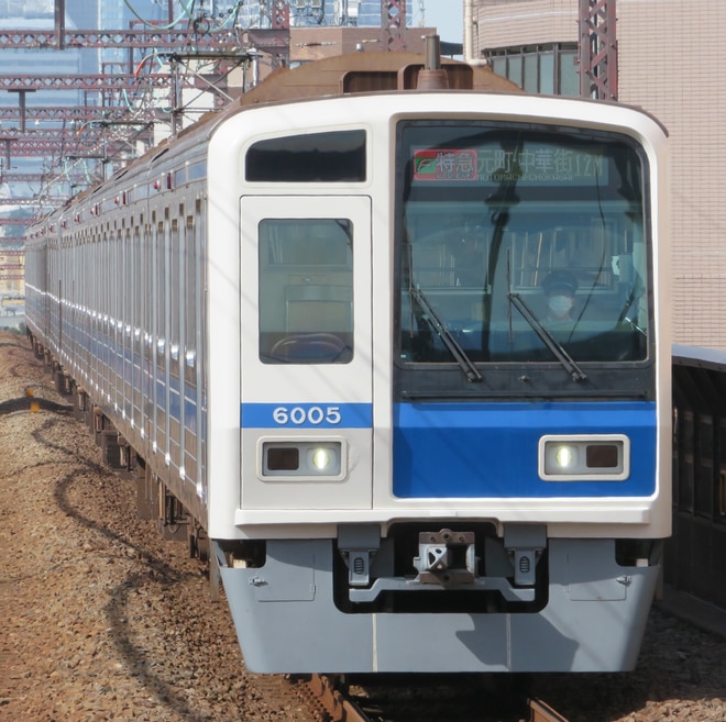 池袋線車両所小手指車両基地 6000系 6005F の写真 |鉄道写真投稿サイトTrain-Directory