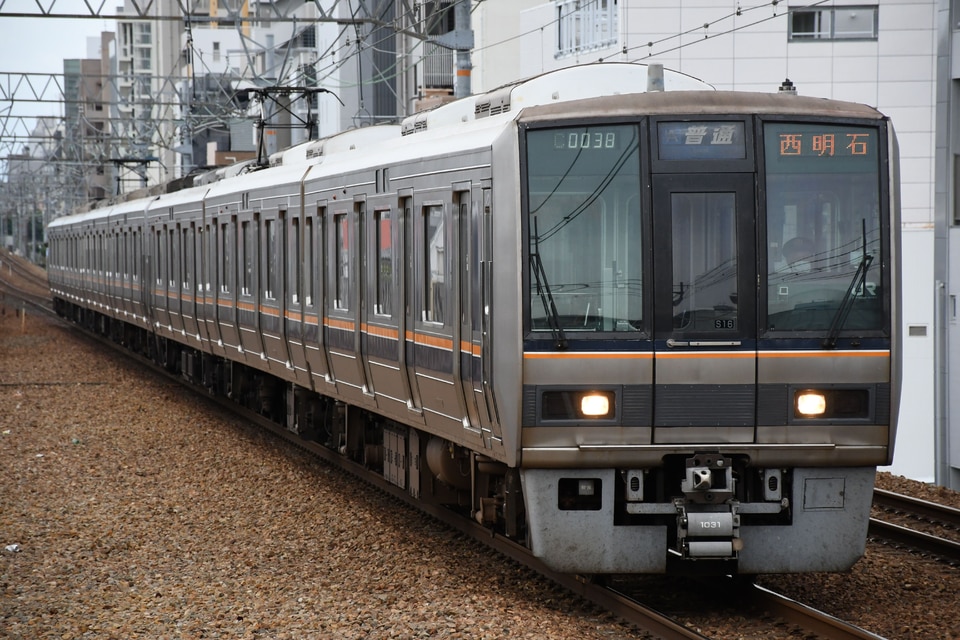 JR西207系S16編成の編成データ、編成表、ニュース、写真|2nd-train
