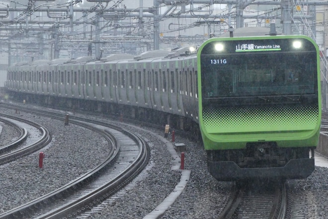 東京総合車両センター本区 E235系 トウ12編成 の写真 |鉄道写真投稿サイトTrain-Directory