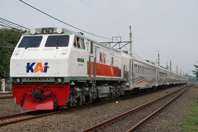 CC203 の写真 |鉄道写真投稿サイトTrain-Directory