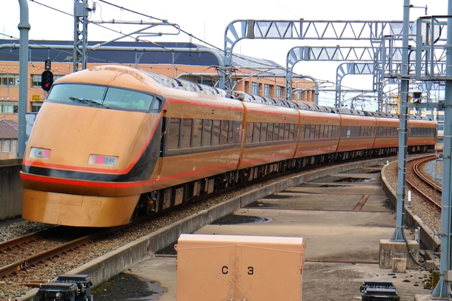 南栗橋車両管区春日部支所 100系 103編成 の写真 |鉄道写真投稿サイトTrain-Directory