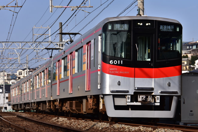 東二見車両基地 6000系 6011F の写真 |鉄道写真投稿サイトTrain-Directory