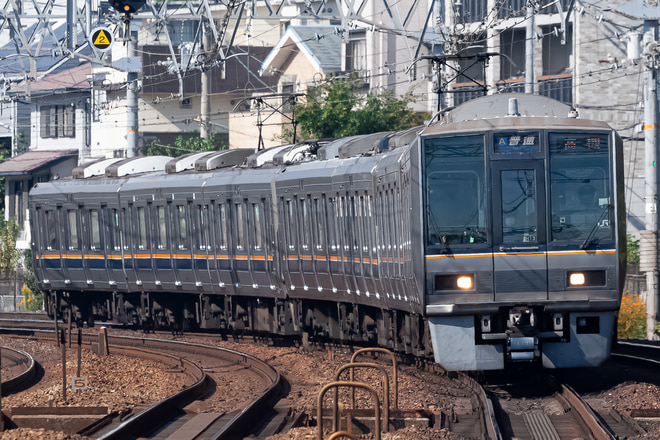 207系 アカH13編成 の写真 |鉄道写真投稿サイトTrain-Directory