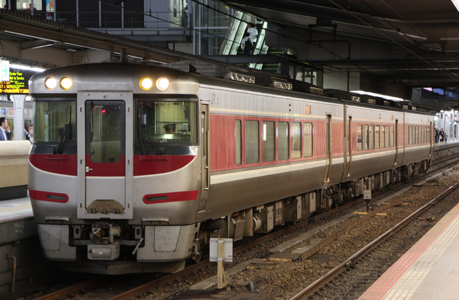 吹田総合車両所京都支所 キハ189系 H4編成 の写真 |鉄道写真投稿サイトTrain-Directory