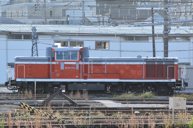 ぐんま車両センター DE10形 DE10-1752 の写真 |鉄道写真投稿サイトTrain-Directory