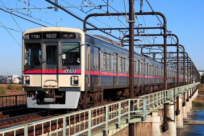 7000系 7701F の写真 |鉄道写真投稿サイトTrain-Directory