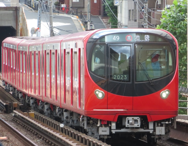 中野検車区 2000系 2123F の写真 |鉄道写真投稿サイトTrain-Directory