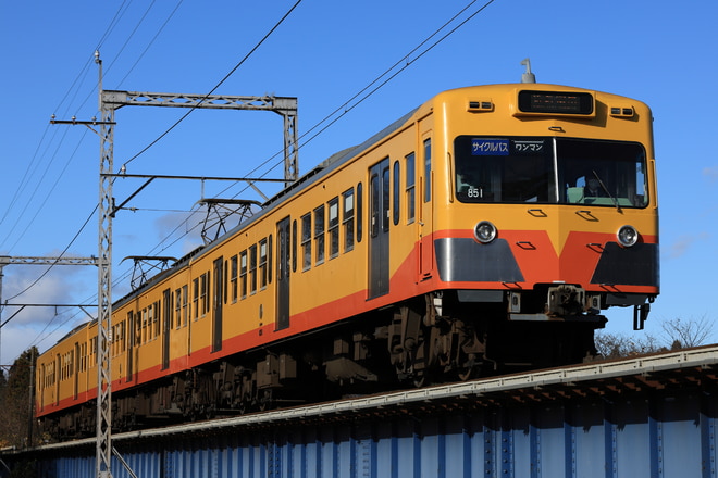 保々車両区 851系 851F の写真 |鉄道写真投稿サイトTrain-Directory