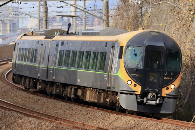 松山運転所 8600系 E12編成 の写真 |鉄道写真投稿サイトTrain-Directory