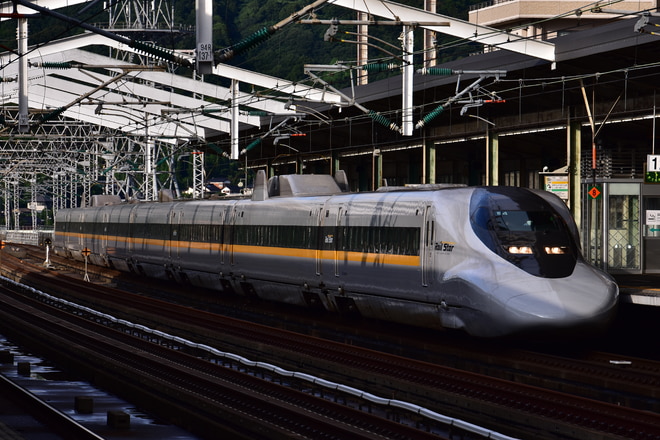 博多総合車両所 700系 E4編成 の写真 |鉄道写真投稿サイトTrain-Directory