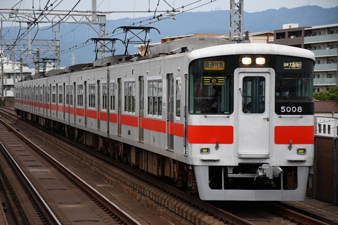 東二見車両基地 5000系 5008F の写真 |鉄道写真投稿サイトTrain-Directory