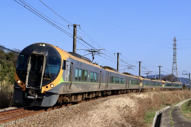 松山運転所 8600系 E3編成 の写真 |鉄道写真投稿サイトTrain-Directory