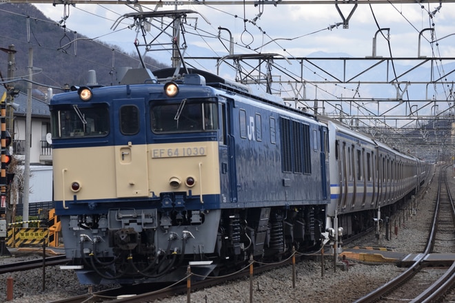 新潟車両センター EF64 1030 の写真 |鉄道写真投稿サイトTrain-Directory